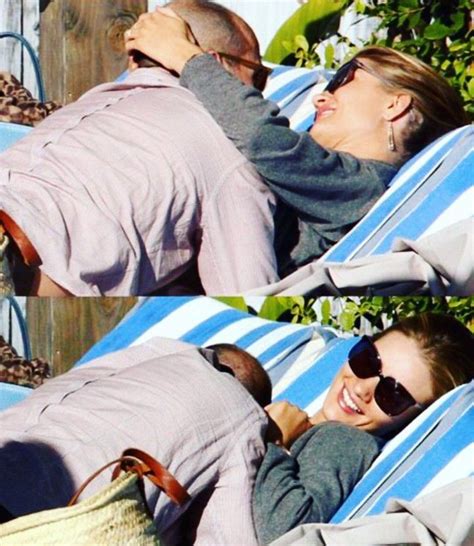 Couples Mignons Relations Mode Femme