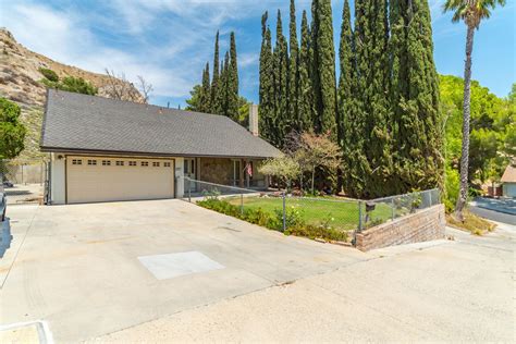 29321 Melia Way Santa Clarita Ca 91387 See Est Value Schools And More