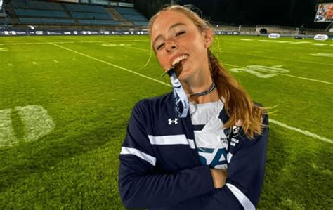 Womens Flag Football Star Goes Viral At Nfl Draft The Spun