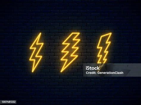 네온 번개 볼트 세트 배너 디자인 밝은 광고 간판 요소 고전압 썬더볼트 네온 기호 Led 조명에 대한 스톡 벡터 아트 및 기타