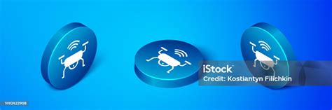 아이소메트릭 스마트 드론 시스템 아이콘은 파란색 배경에 분리되어 있습니다 비디오 및 사진 카메라 기호가 있는 쿼드로콥터 파란색 원 버튼입니다 벡터 3차원 형태에 대한 스톡