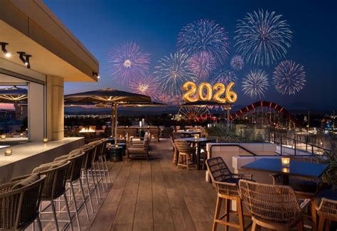 Tantalizing Libations Anaheim Rooftop Lounge Rise