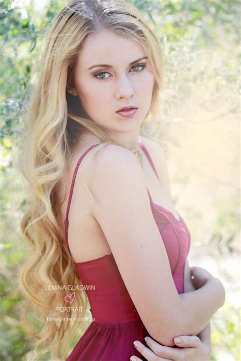 Pictures Of Emma Leigh