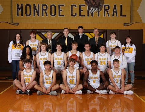 Basketball Boys V Monroe Central