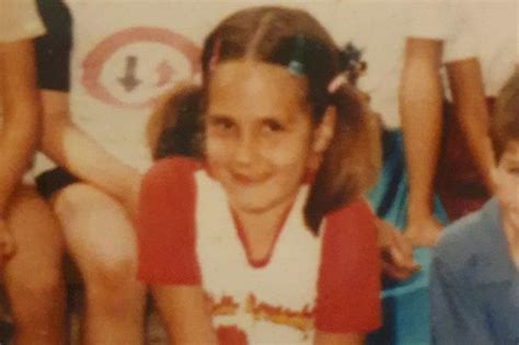 Razvod Roditelja Joj Je Slomio Srce Odnos Sa Ocem Ostao Nedorečen