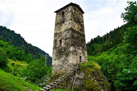 სიყვარულის კოშკი Georgian Travel Guide