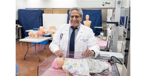 Pcom Georgias Gary Freed Do Honored For Contributions To Medicine