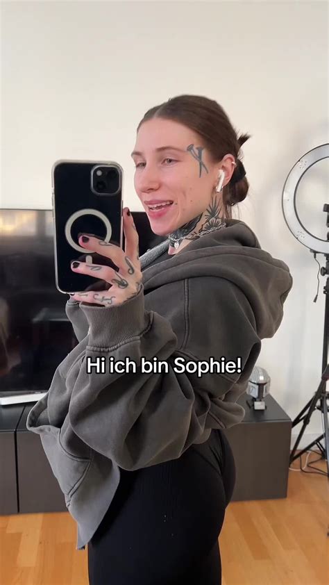 Sophie Saiyuma Nackt Inked Sophiie Wasserfall Free Video With Sven