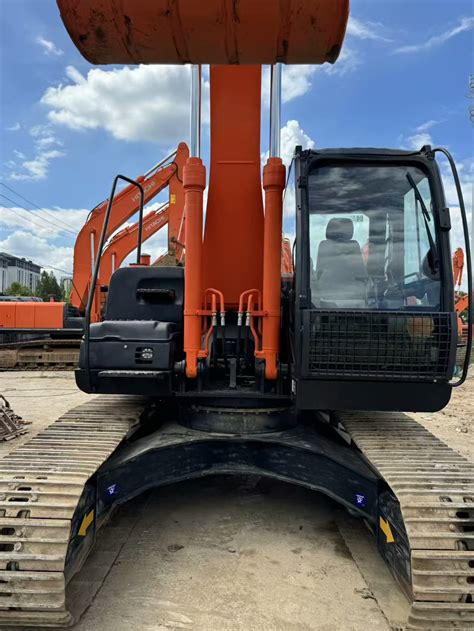 2020 Hitachi Zx200 5g Used Tracked Excavator For Sale Pande