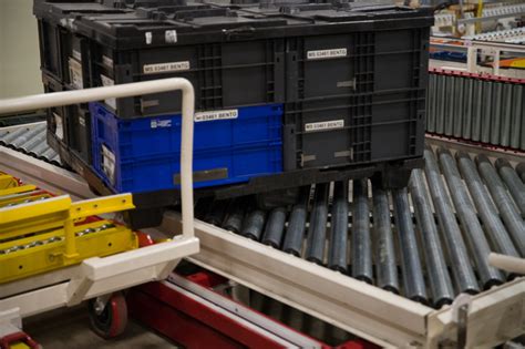 Automated Pallet Unloader Automotive Manufacturing Case Study