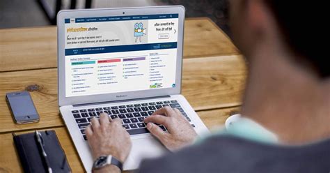 Guide To Check Aadhaar Card Validity Online On Uidai Gov In