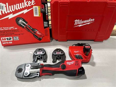 Milwaukee M12 12 Volt Lithium Ion Force Logic Cordless Press Tool Kit 3