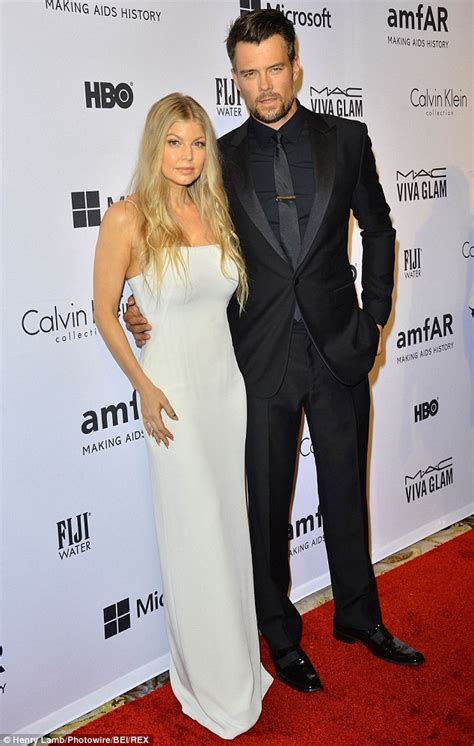 Josh Duhamel And Son Axl In Purple And Gold To Watch The Minnesota Vikings Daily Mail Online