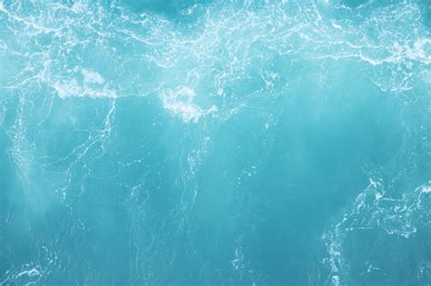 바다 파도 파수 리플 워터를 튀기고 푸른 물 배경입니다 메시지를 쓸 공간을 남겨 둡니다 바다에 대한 스톡 사진 및 기타 이미지 Istock