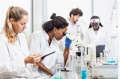 Racial And Gender Disparities In Publishing Start Early For Doctors And