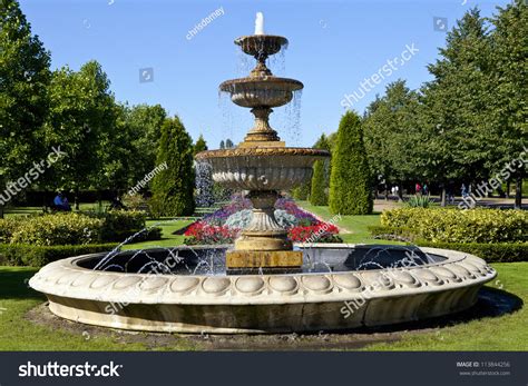4,405 Regents Park Images, Stock Photos & Vectors | Shutterstock