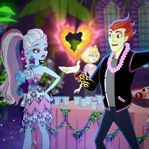 Pin By Cori Leffler On Monster High 2010 2016 Anime Monster High