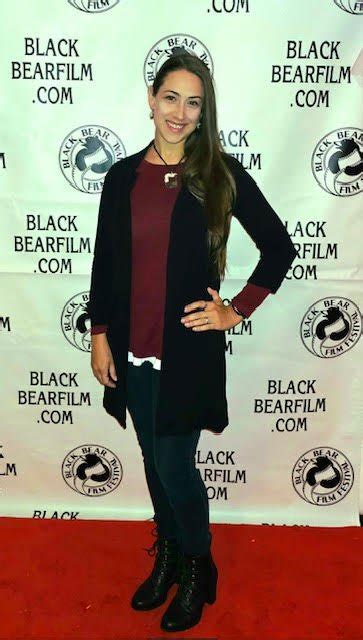get to know actress producer danielle harper celebz treasure