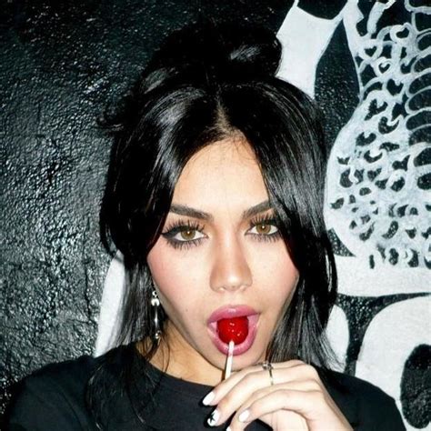 Tara Yummy S Post Lemon