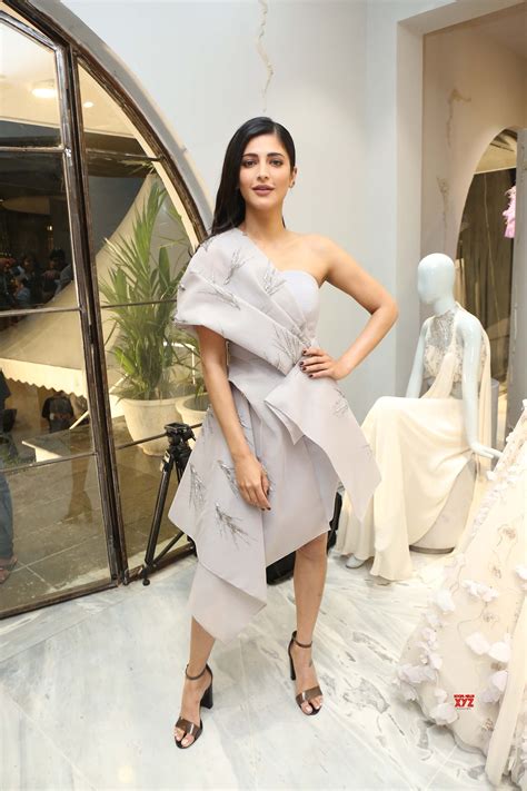 Actress Shruti Haasan Glam Stills From Gaurav Guptas Hi Fashion Store