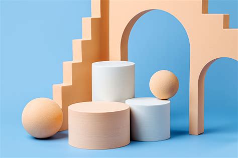 제품 프리젠 테이션을위한 파스텔 색상의 다양한 기하학적 형태의 추상적 인 배경 화장품을 보여주는 연단 강단에 대한 스톡 사진 및 기타 이미지 Istock