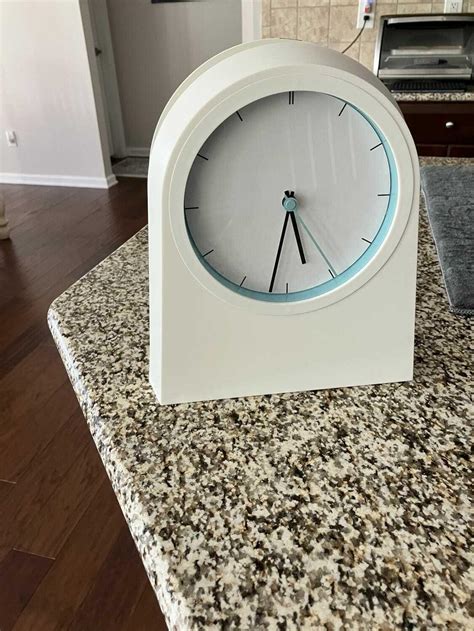 Best Modern Clock That Stands On Its Own Works Perfectly Price Is