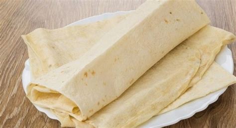 თხელი სომხური ლავაში პურის ნაცვლად