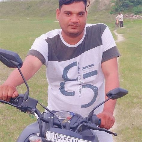 Tauseef Ahmad Tauseef Ahmad Up 55 • Threads Say More