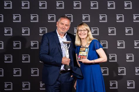 Forbes Bulgaria On Linkedin Георги Господинов спечели световната литературна награда “Букър”