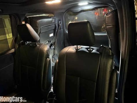 2017 Toyota Noah 80 Deluxe 二手車出售 香港 Toyota Noah 二手車易手車