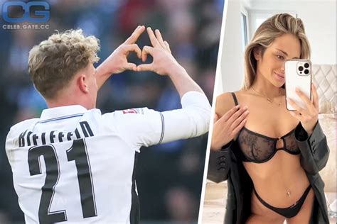 Melissa Deines Nude Pictures Photos Playboy Naked Topless Fappening