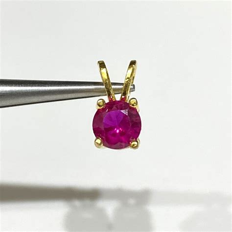 Vintage 18k Solid Gold Round Cut Ruby Tiny Pendant 5mm Etsy