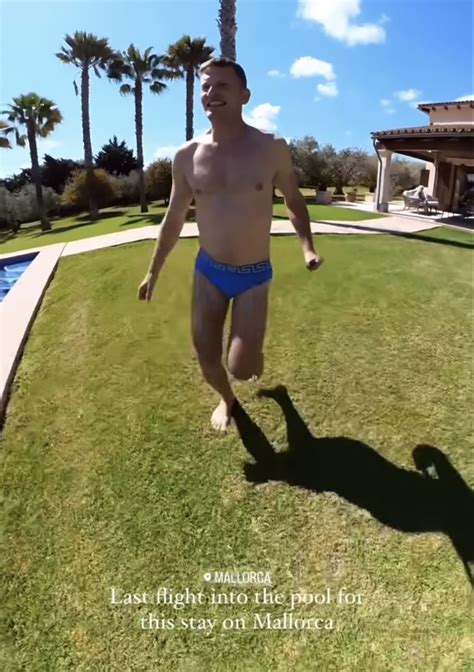 Patrick Biedenkapps Feet