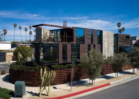 Matthew Royce Includes Underground Pools In Industrial Venice Beach