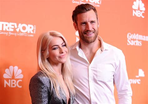Julianne Hough Novio Actual Dwts Julianne Hough Reveals Relationship