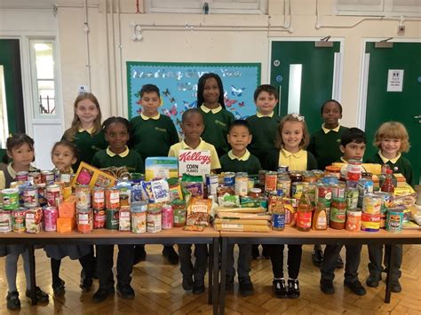 Southwold Primary School Harvest Festival Food Donations
