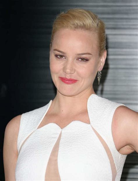 Abbie Cornish Robocop Movie