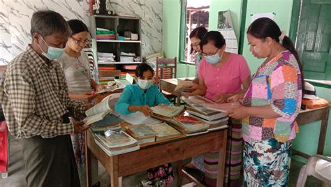 ဒေးဒရဲမြို့၌ စာဖတ်ရှိန်မြှင့်တင်ရေး မိုဘိုင်းစနစ်ဖြင့် စာအုပ်များ ငှားရမ်းပေး Information And