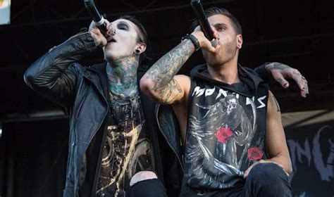 Chris Motionless Girlfriend Died