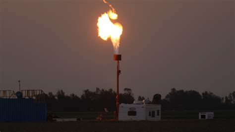 Проф д р Спартак Керемидчиев БАН Трябва да започнат проучвания за добив на шистов газ в