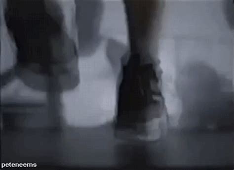 28 Nostalgia Inducing S That Show What Life Was Like In The 90s