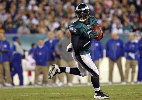 Nfl Week 12 Prediction 10 Reasons Why Vick And Co Will Beat The Bears