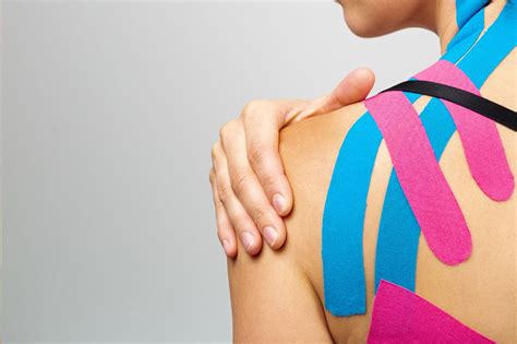 Use Kinesiology Tapes In Exercise Routine With Seniors
