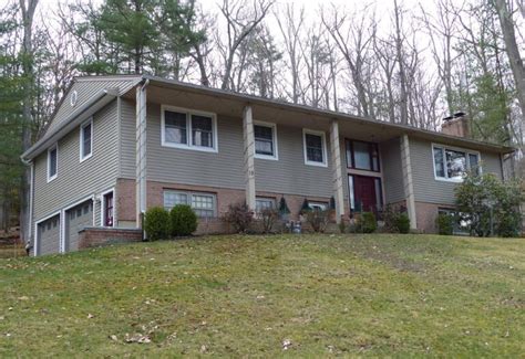 Exploring The Pros And Cons Split Level Vs Bi Level Home Design