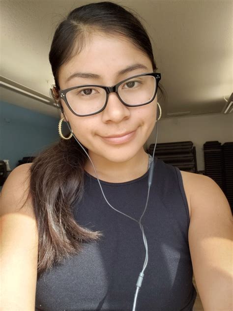 Natural Gym Selfie Scrolller