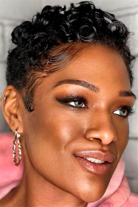 Pixie Cut Round Face Curly Hair