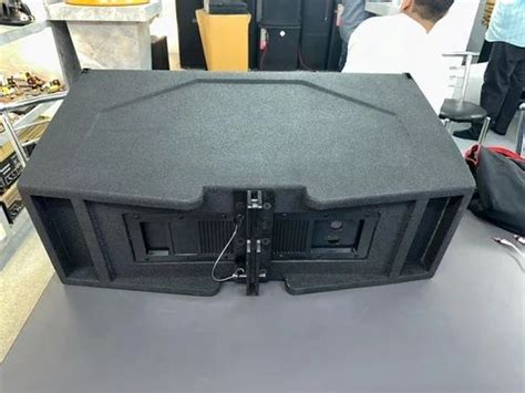 2 0 black rcf hdl 30a powered line array at ₹ 27000 pair in new delhi