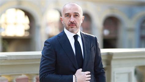 Ліміти на перекази «з картки на картку стосуватимуться лише 1 клієнтів банків Пишний