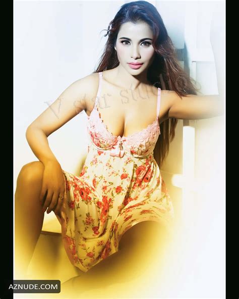 Alisha Khan Hot Pics Collection 2019 Aznude