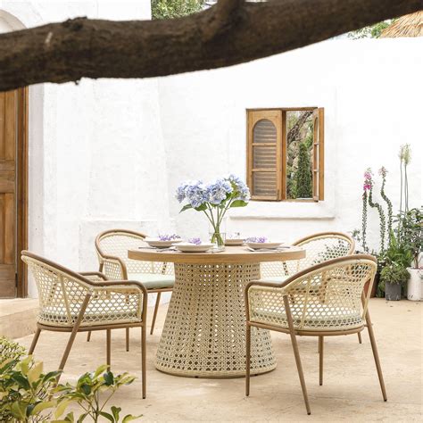Pienza Outdoor Rattan 4 Seater Round Dining Set Sage Green Fabric Wit